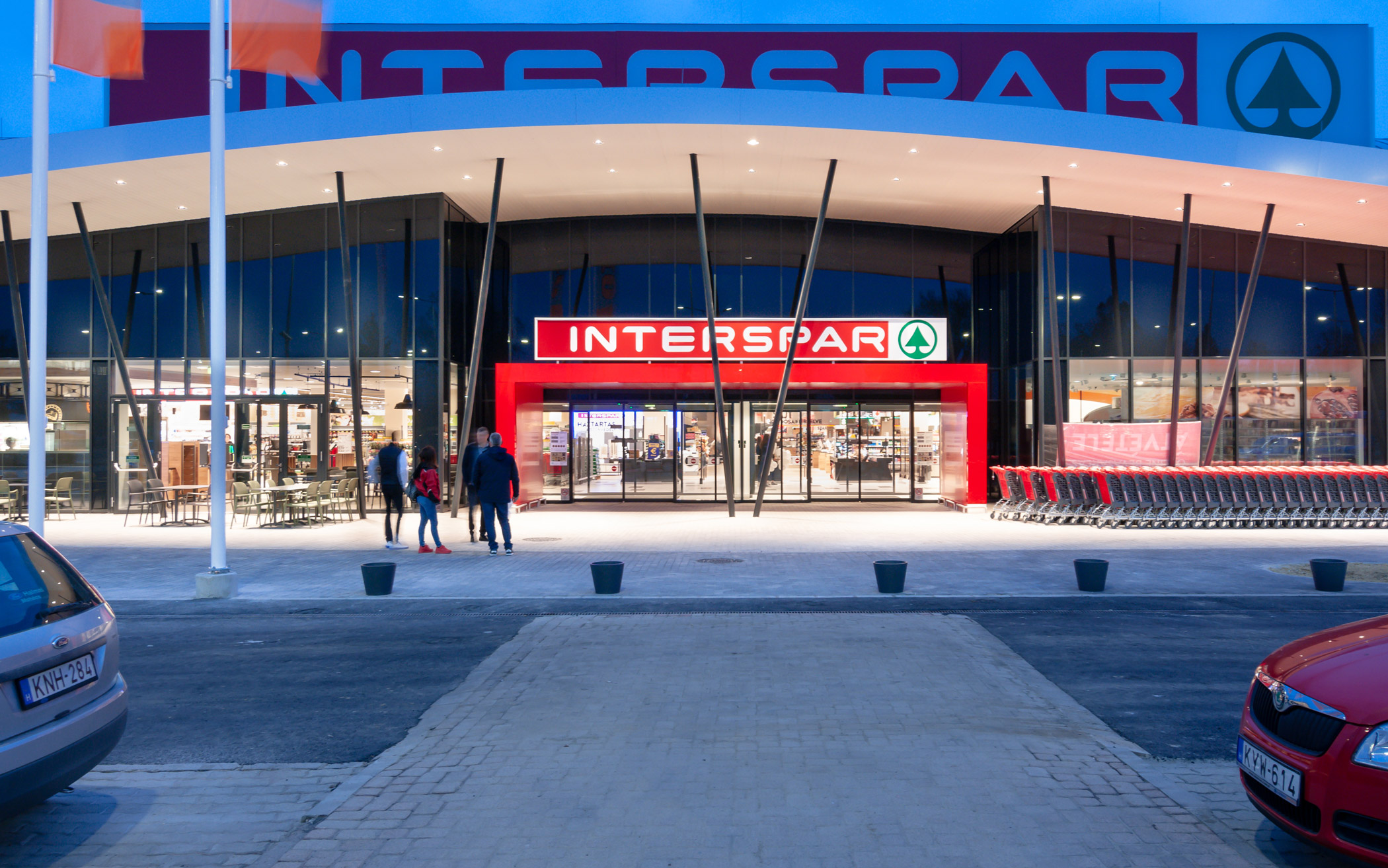 INTERSPAR és OBI áruház Pécs – Emel Kft